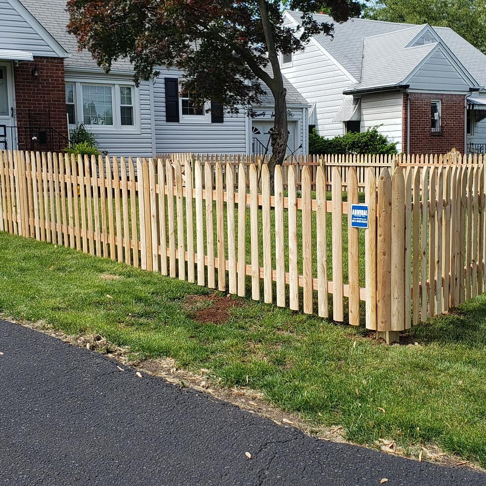 20 Low Fence Ideas for Front Yard – VividDen
